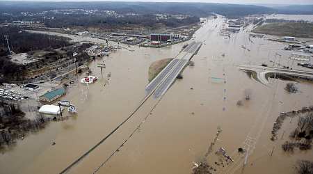 Mississippi River Flooding to Threaten More Levees, Homes after Leaving ...