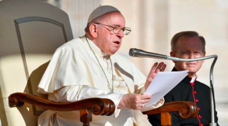 Francis Tells Theologians to Consult ‘Non-Catholics,’ Avoid ‘Going ...
